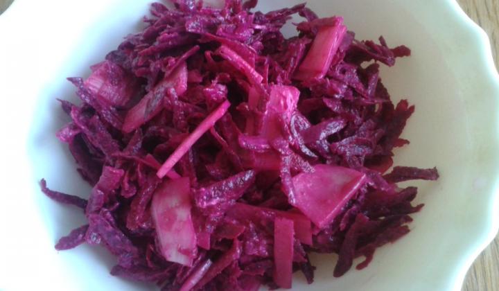 Jak udělat salát z červené řepy | recept | jaktak.cz